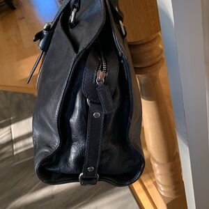 Pollini | Bags | Elegant Pollini Leather Handbag In Gunmetal Grey Euc ...